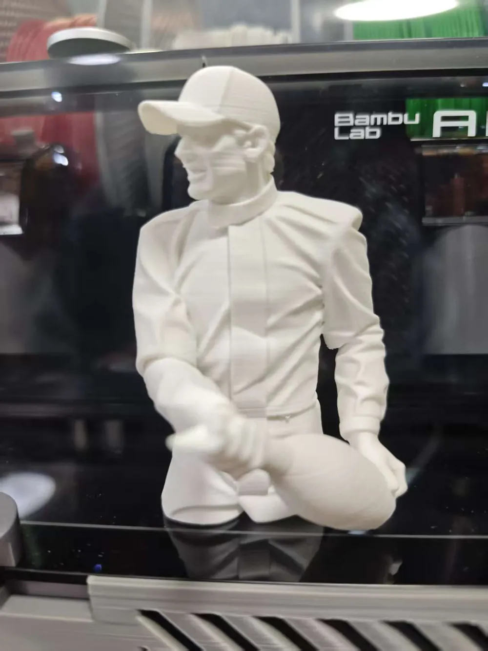 Ferrari Leclerc Bust Statue - Free 3D Print Model - MakerWorld