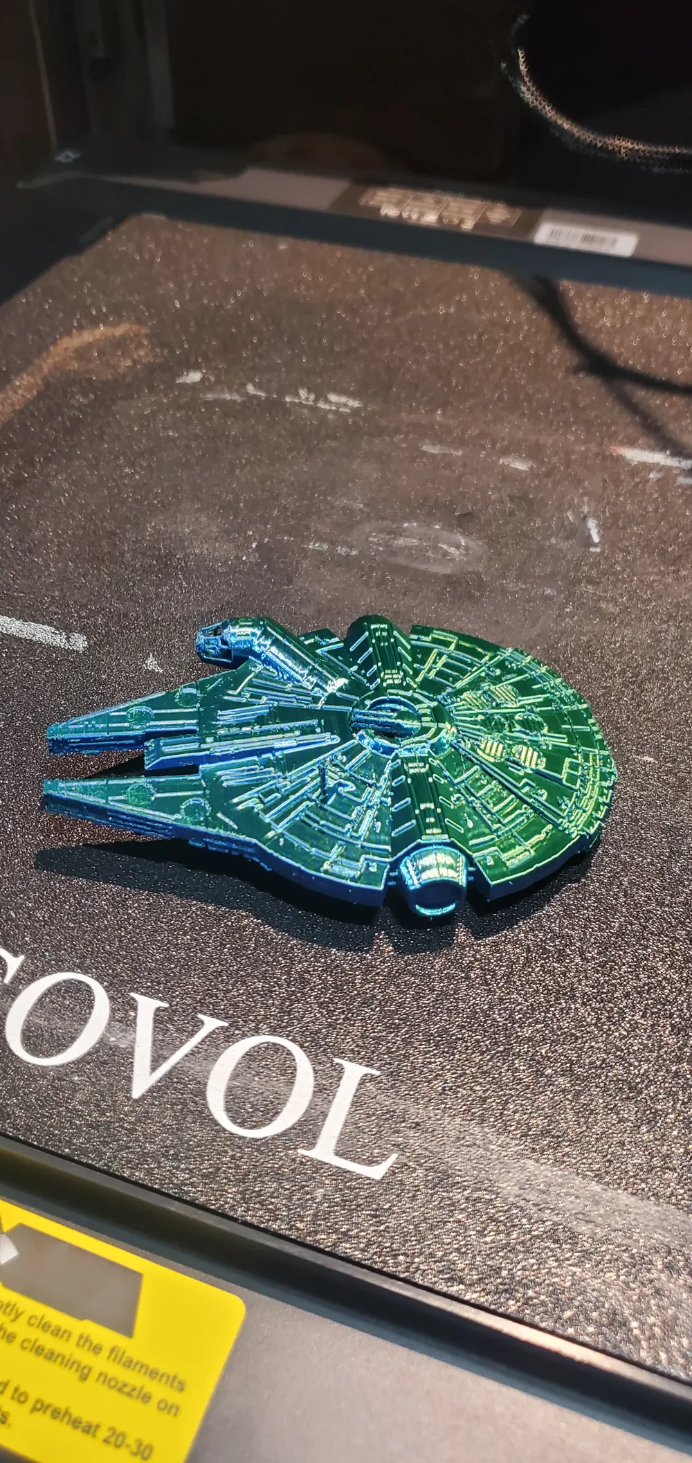 Millenium falcon - Free 3D Print Model - MakerWorld
