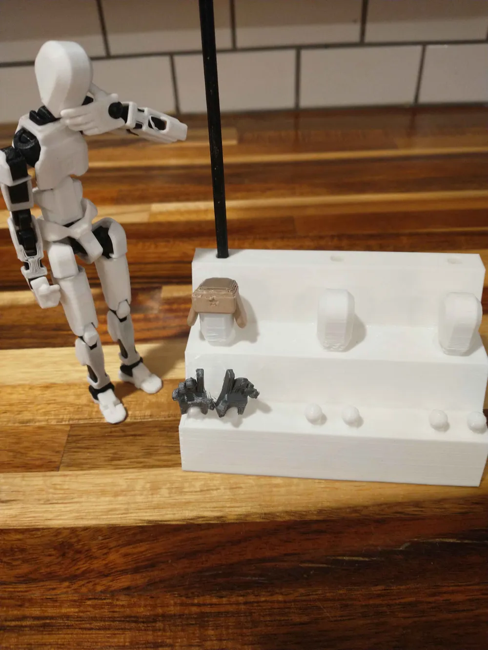 Dummy 13 accessories booth - Free 3D Print Model - MakerWorld