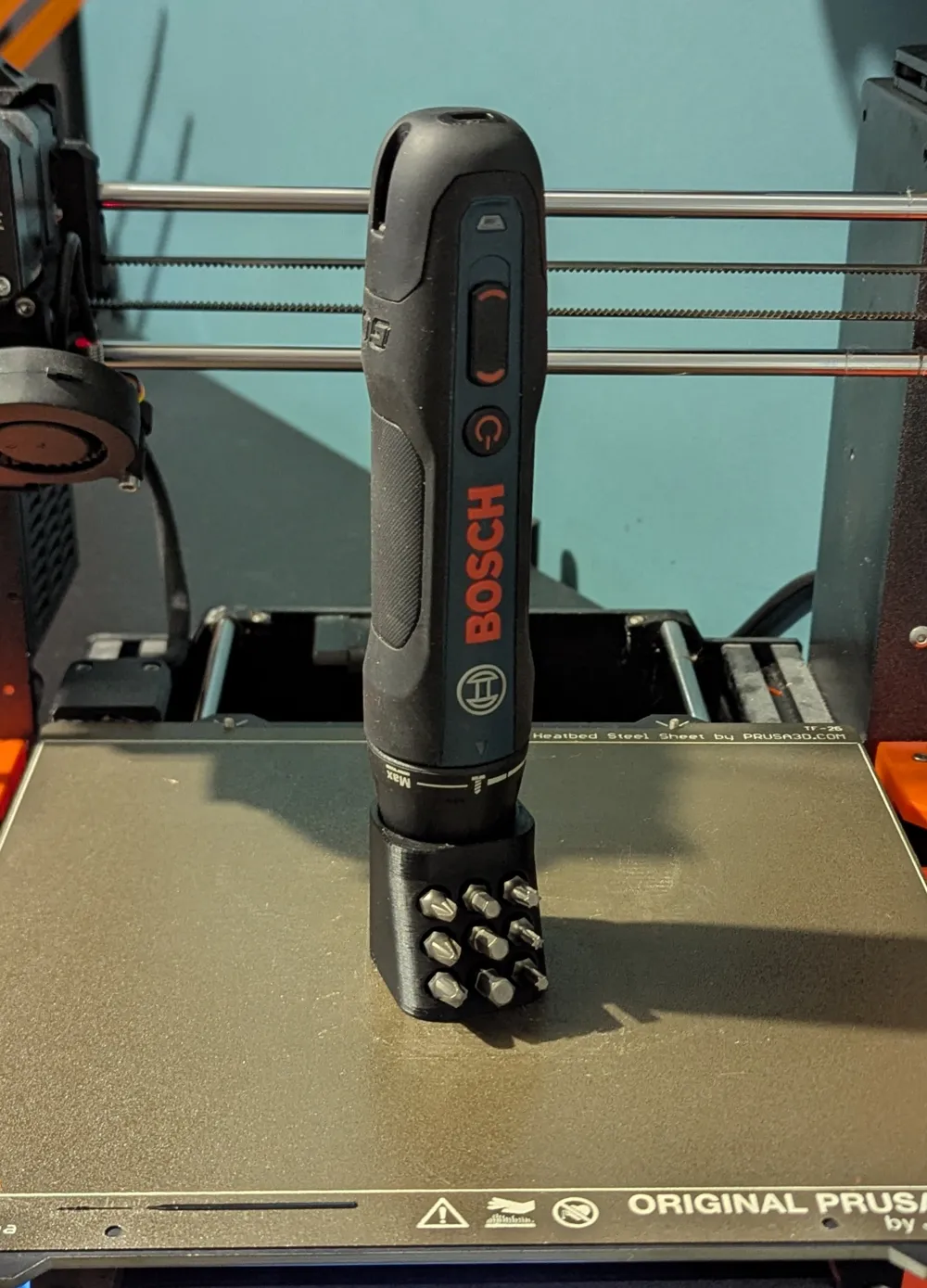 Suporte de Mesa Bosch GO - Modelo gratuito para impressão 3D - MakerWorld