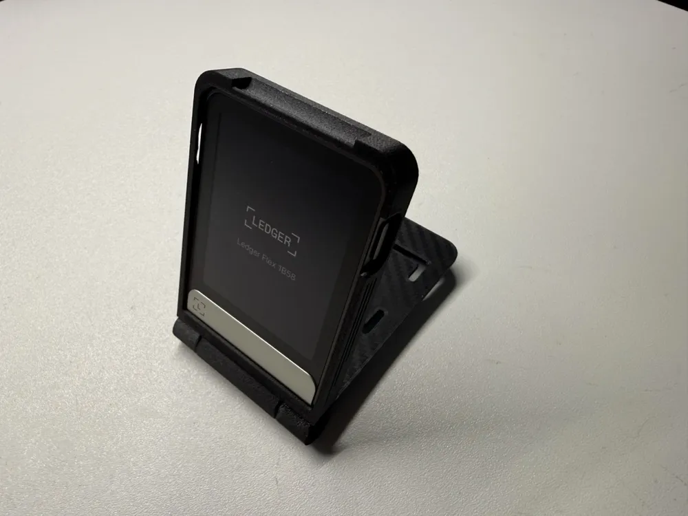 Ledger Flex Folding Case - Free 3D Print Model - MakerWorld