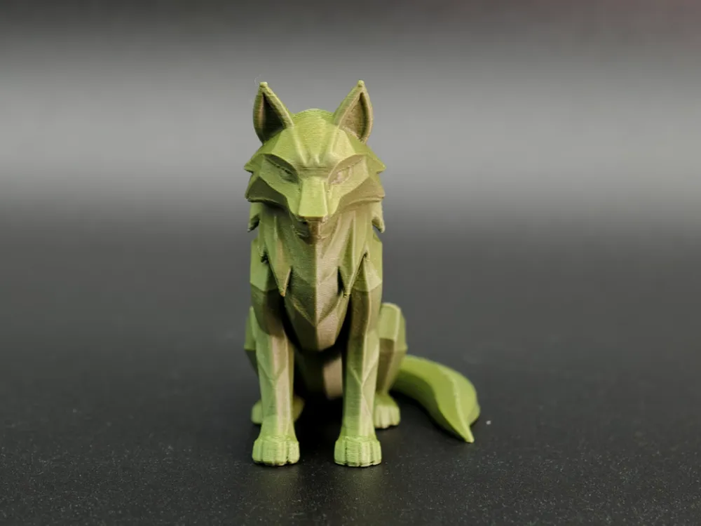 Polygonal Wolf - Free 3D Print Model - MakerWorld