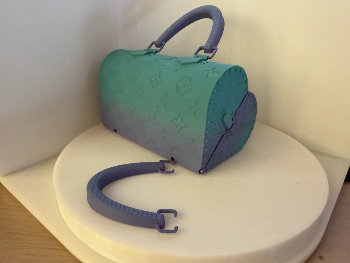 LV Heart Shaped Handbag - Free 3D Print Model - MakerWorld