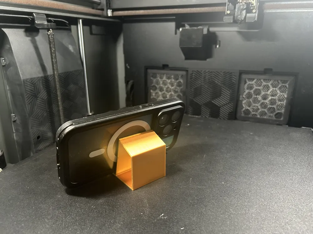 phone holder - Free 3D Print Model - MakerWorld