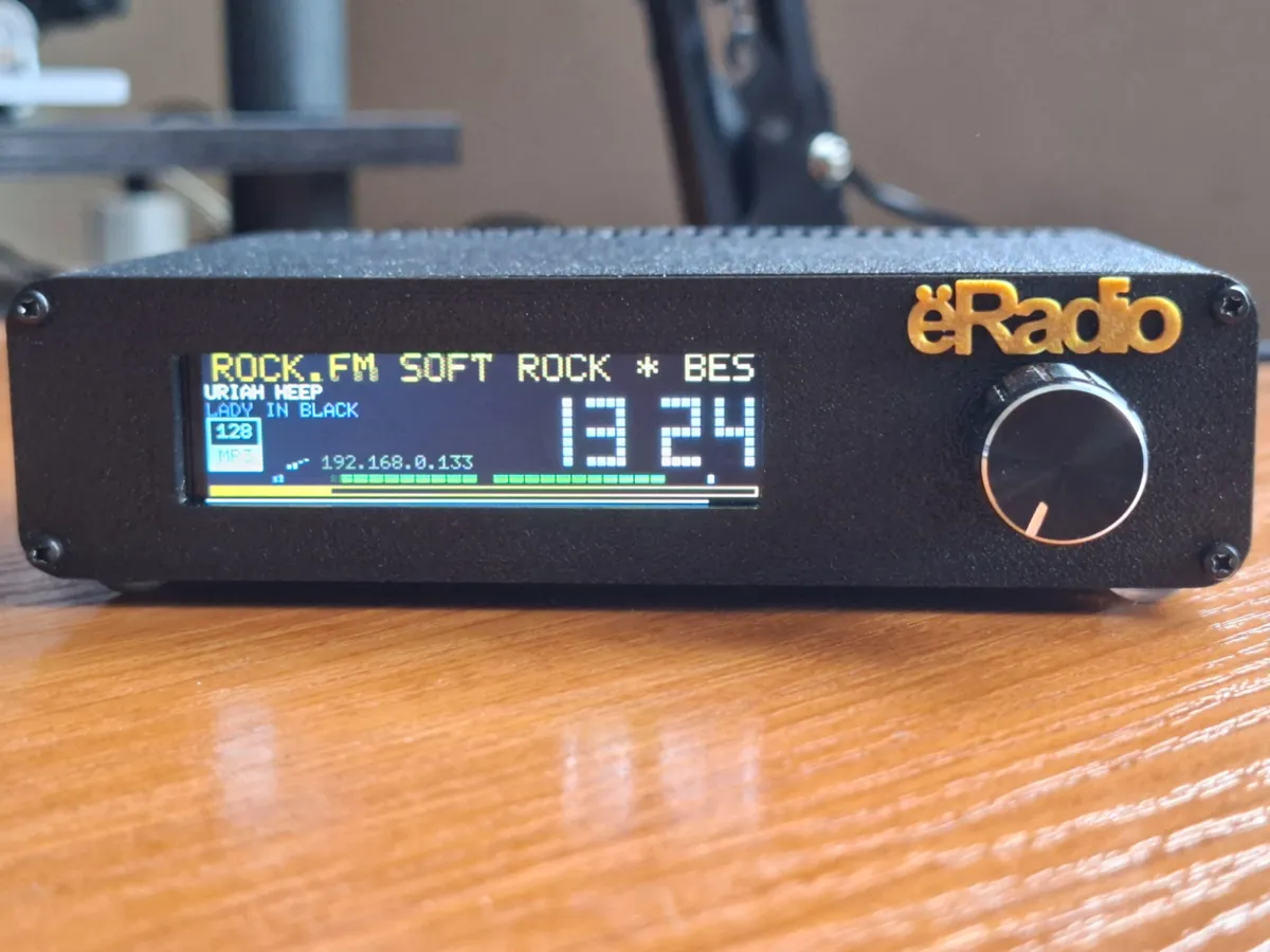 yoRadio ESP32-S3 和 76x284 显示屏外壳 - 免费 3D 打印模型 - MakerWorld