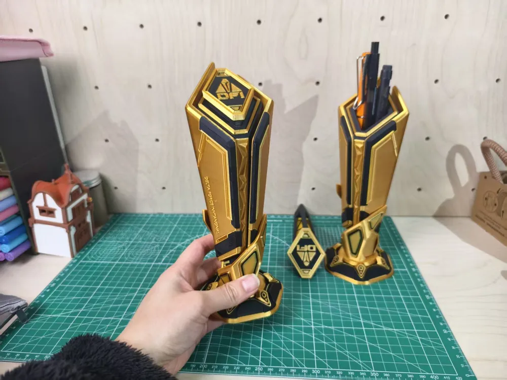 Battlefire Pen Holder - Delta Action - Free 3D Print Model - MakerWorld