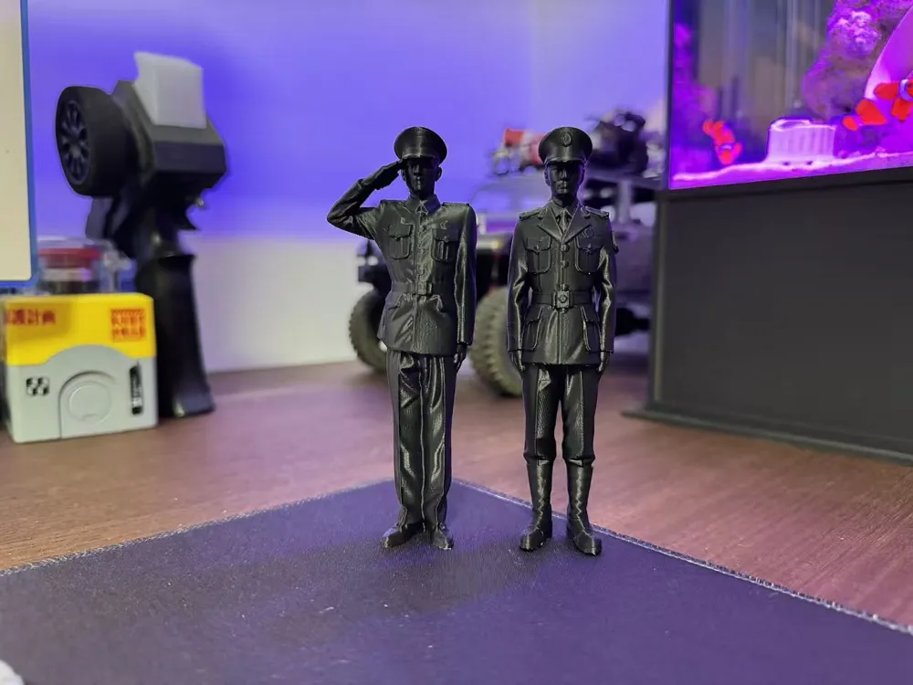 Saluting Soldier - Free 3D Print Model - MakerWorld