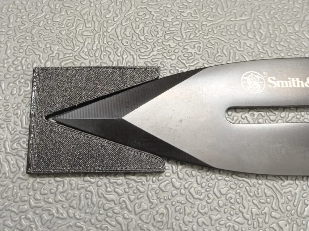 Throwing knife cover - Free 3D Print Model - MakerWorld