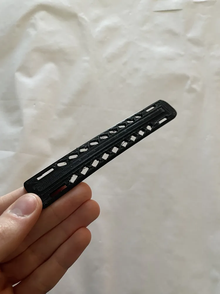 Bogenschieß-Armschutz – Kostenloses 3D-Druckmodell – MakerWorld