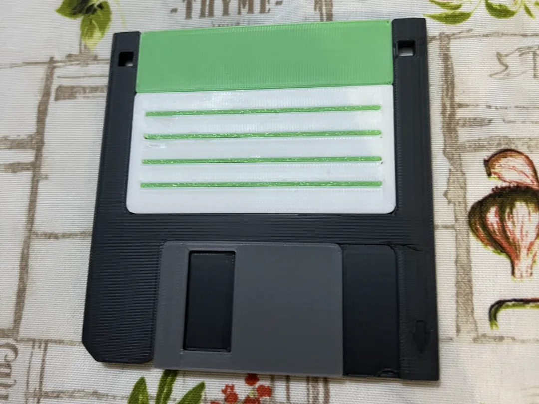 Floppy Coaster (Multicolor) - Free 3D Print Model - MakerWorld