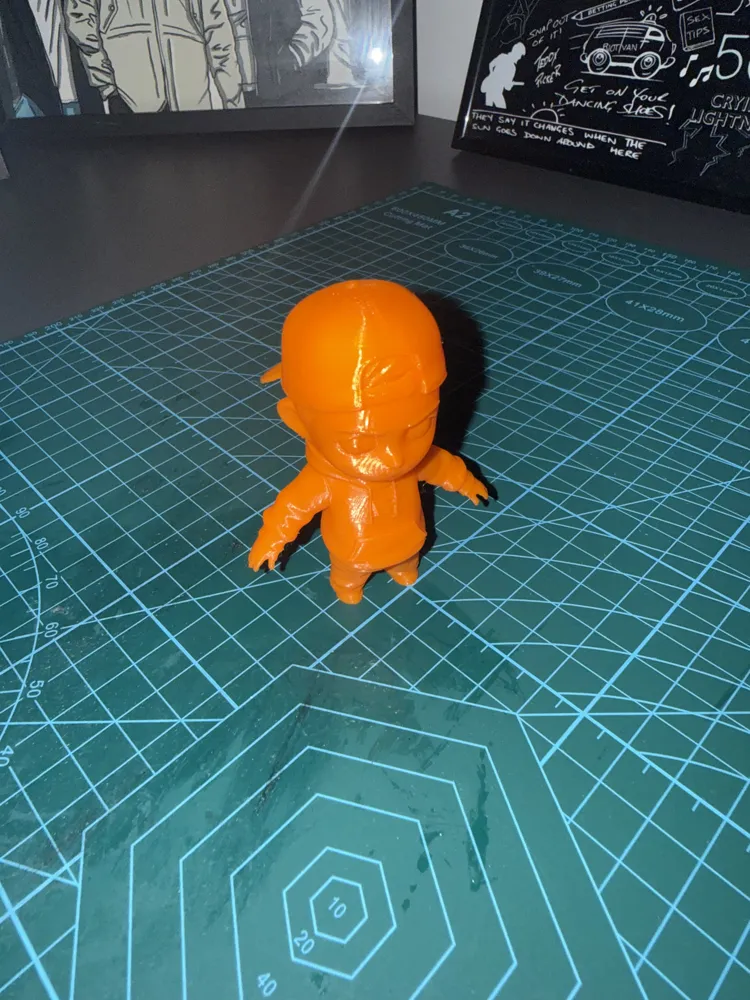 Figura de NF - Modelo de impresión 3D gratuito - MakerWorld