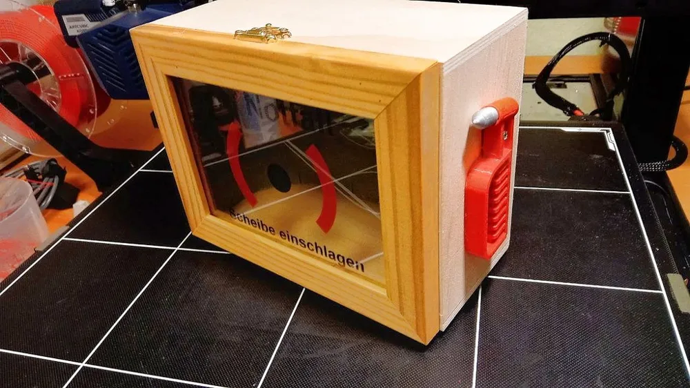 Nothammer / Notfallhammer – Kostenloses 3D-Druckmodell – MakerWorld