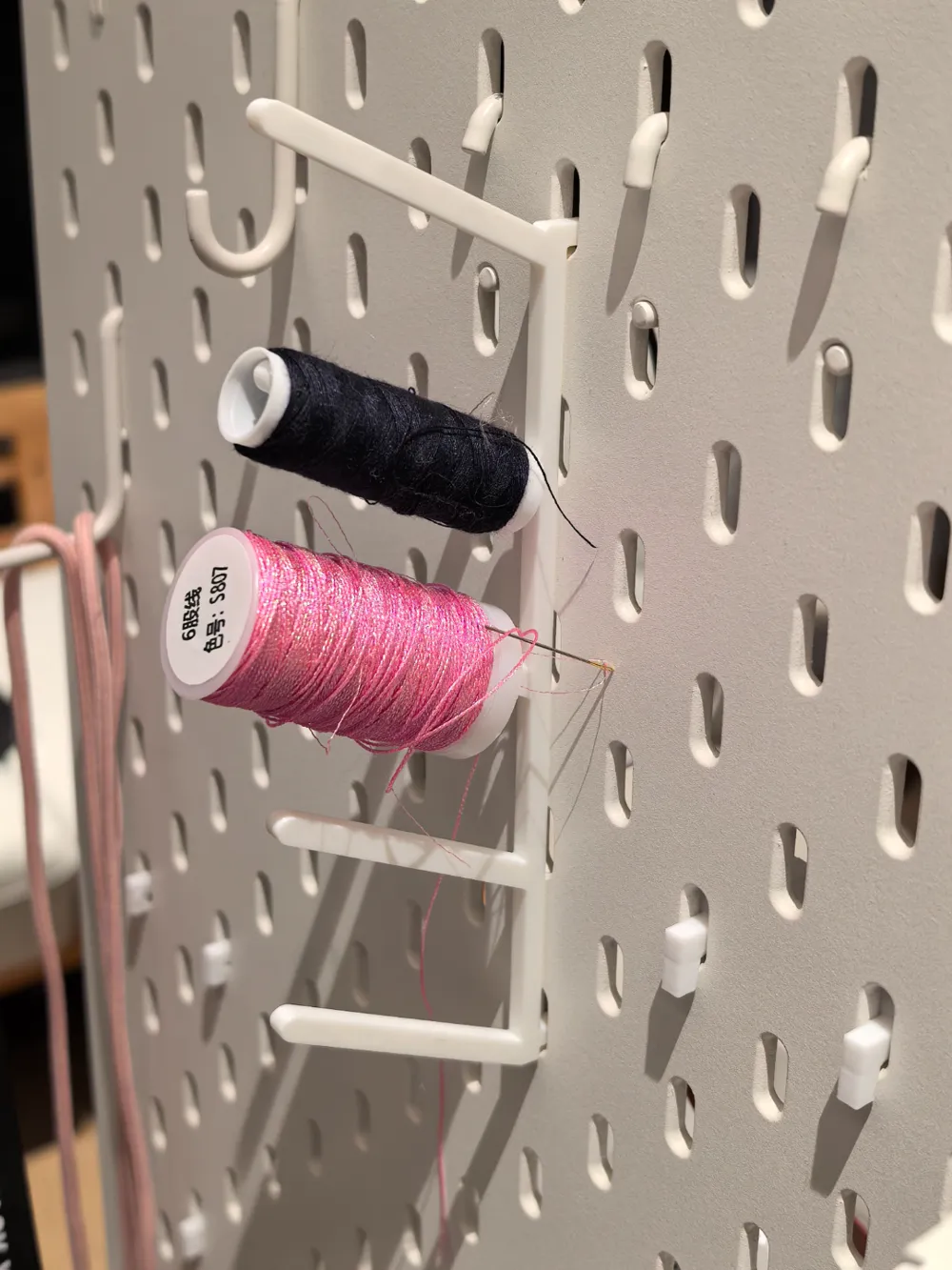 Ikea Skadis Spool/Sewing Thread Organizer - Free 3D Print Model ...