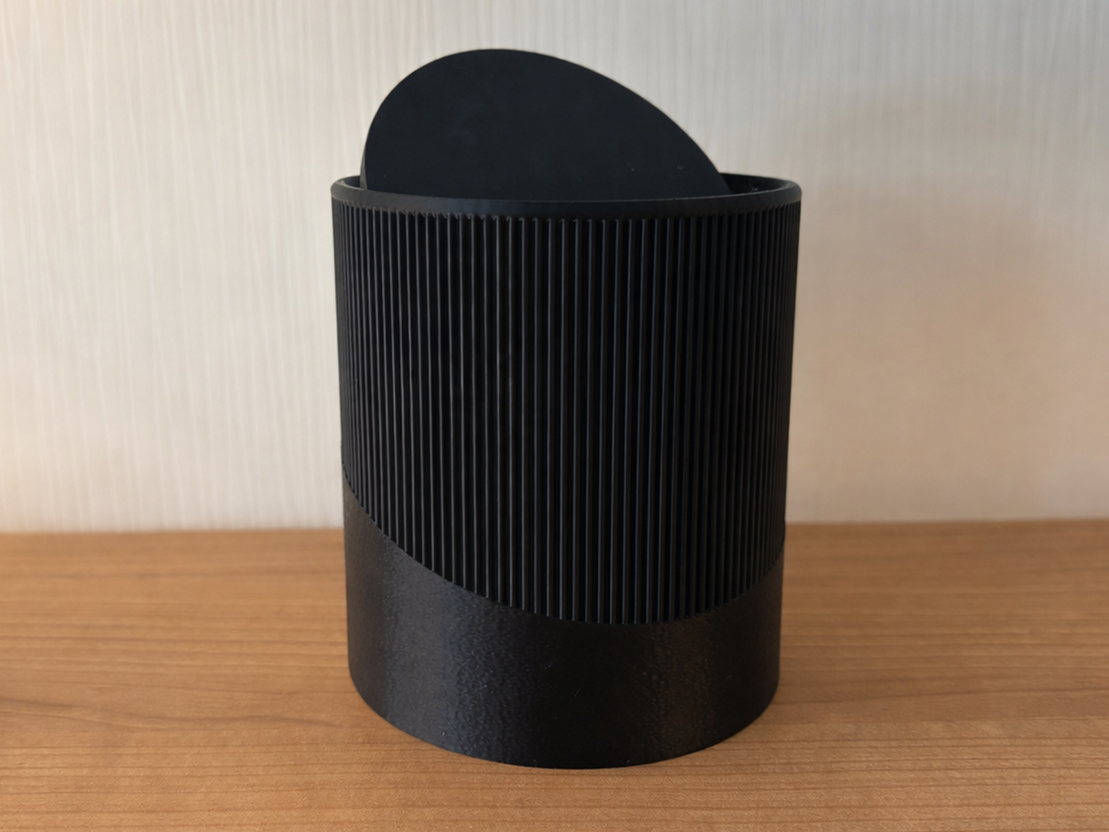 Japandi Rounded Desktop Trash Can - Free 3D Print Model - MakerWorld