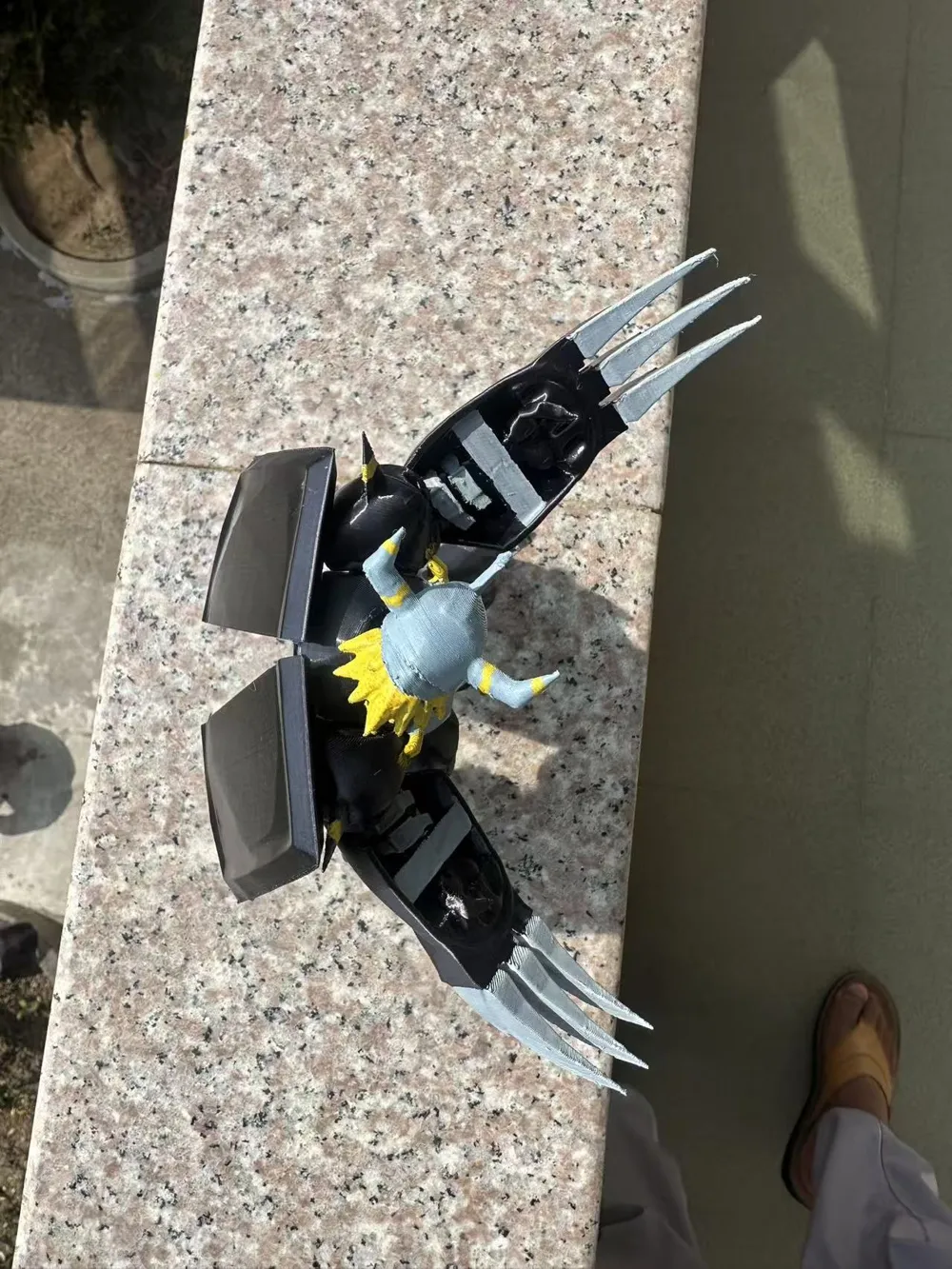 WarGreymon - Free 3D Print Model - MakerWorld