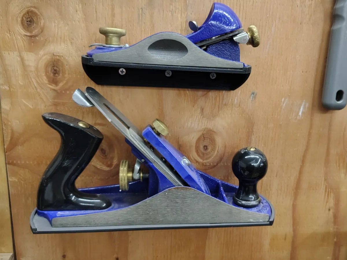 Irwin 2" Bench Plane Holder - Free 3D Print Model - MakerWorld