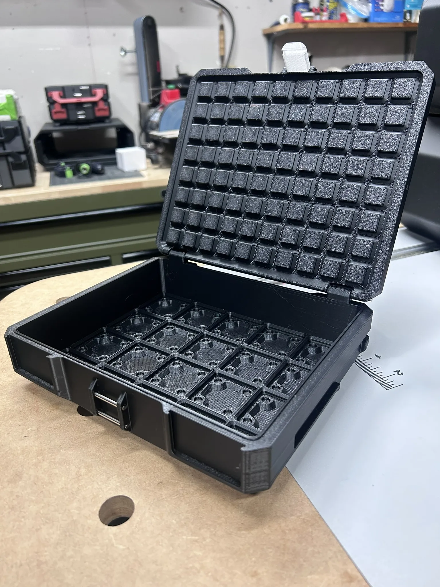 Gridfinity Storage Box V2 [5x4] - Free 3D Print Model - MakerWorld