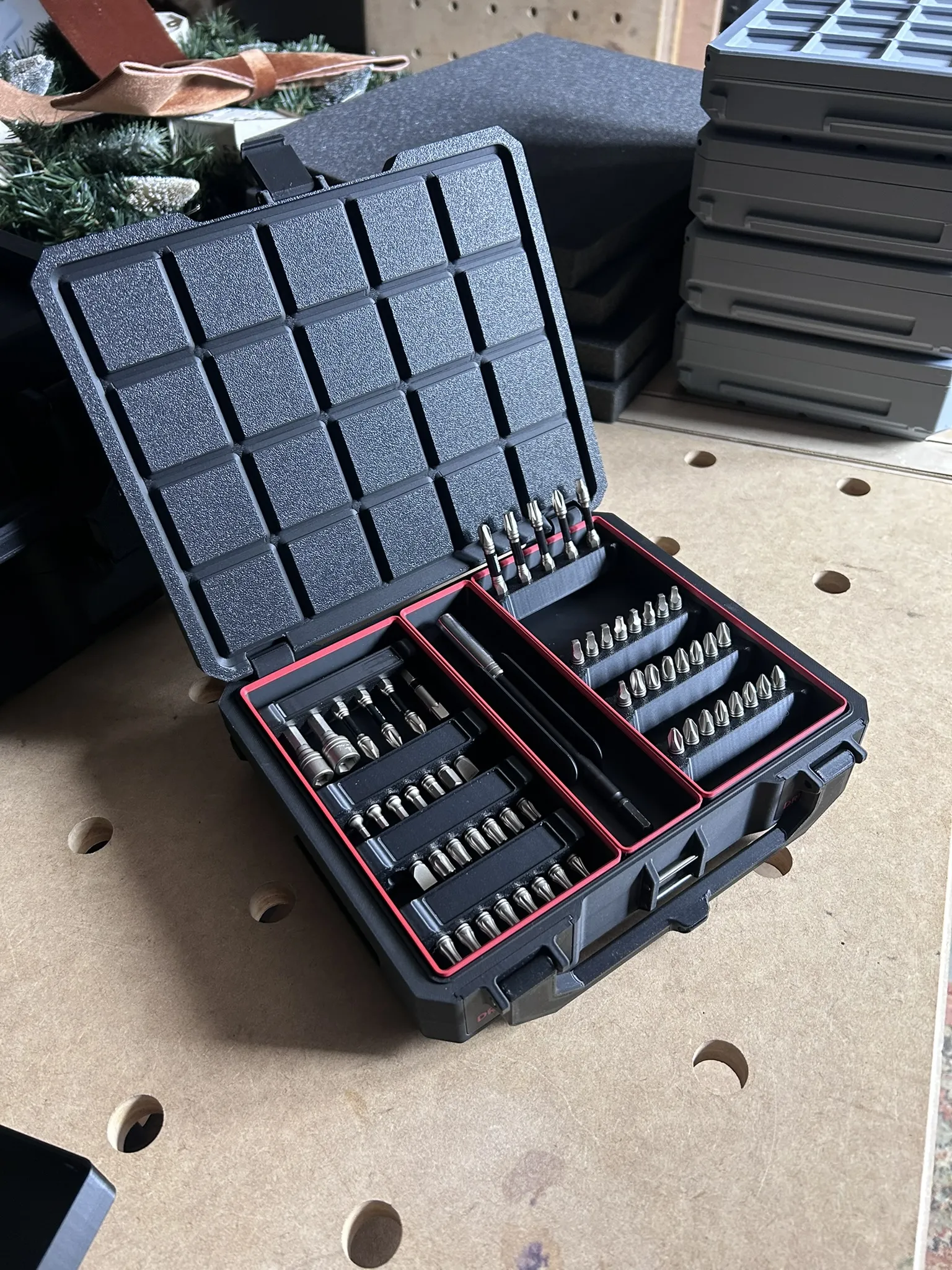 Gridfinity Storage Box V2 [5x4] - Free 3D Print Model - MakerWorld