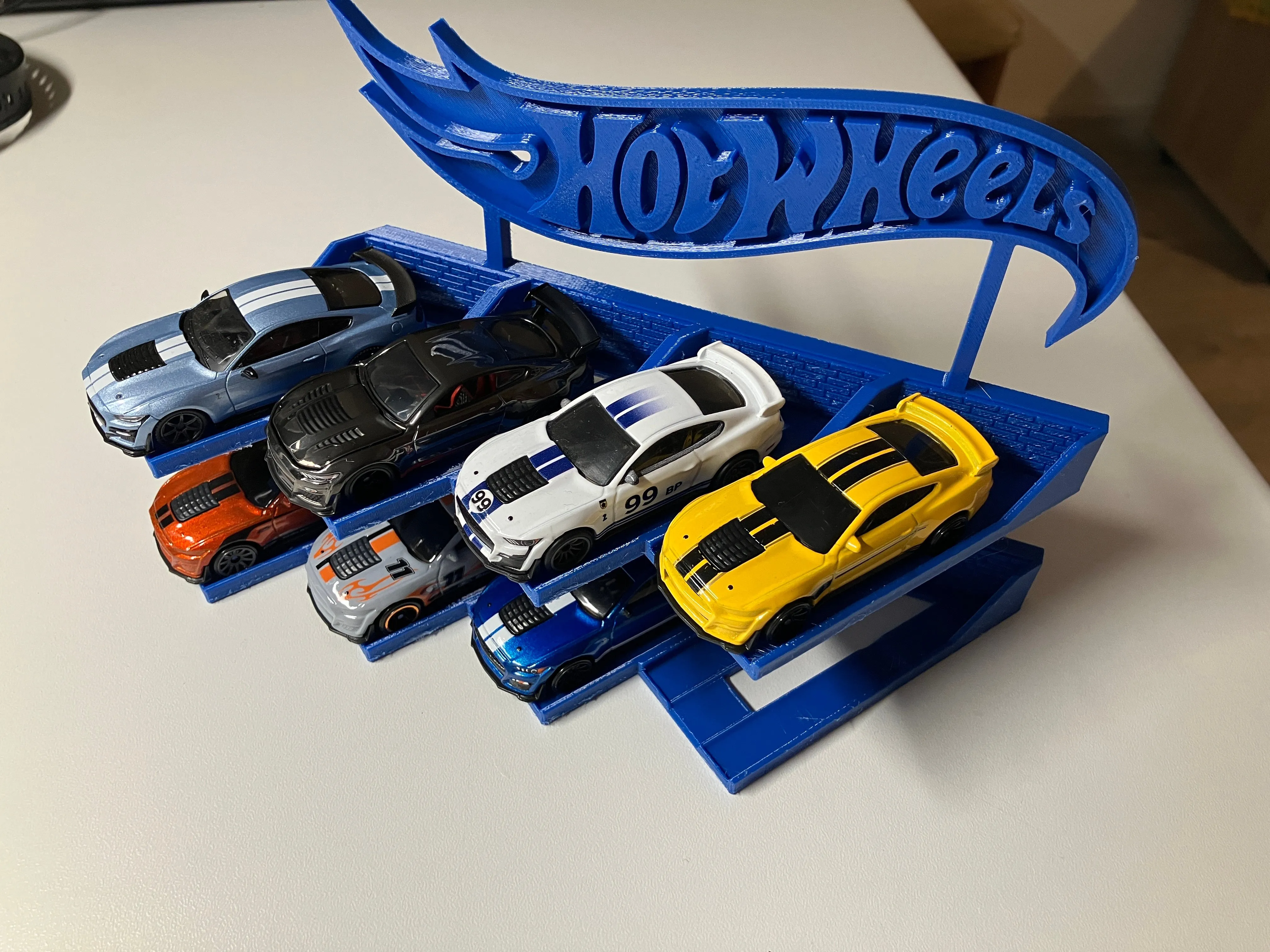hot wheels stand - Free 3D Print Model - MakerWorld