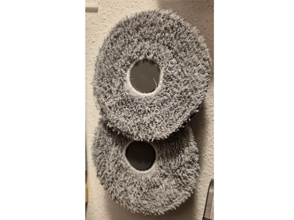 Simple Dreame Mop Pad Wall Mount - Free 3D Print Model - MakerWorld