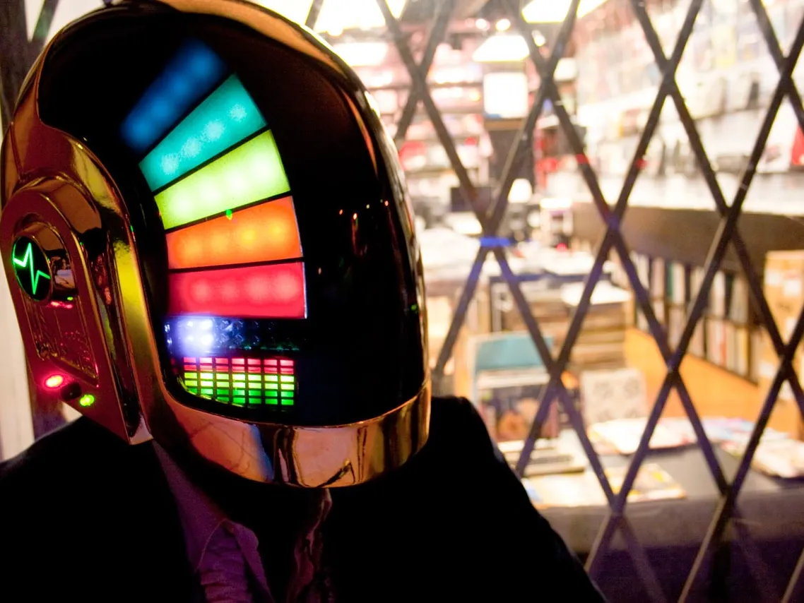 Casco de Guy Manuel de Daft Punk - Modelo de impresión 3D gratuito ...