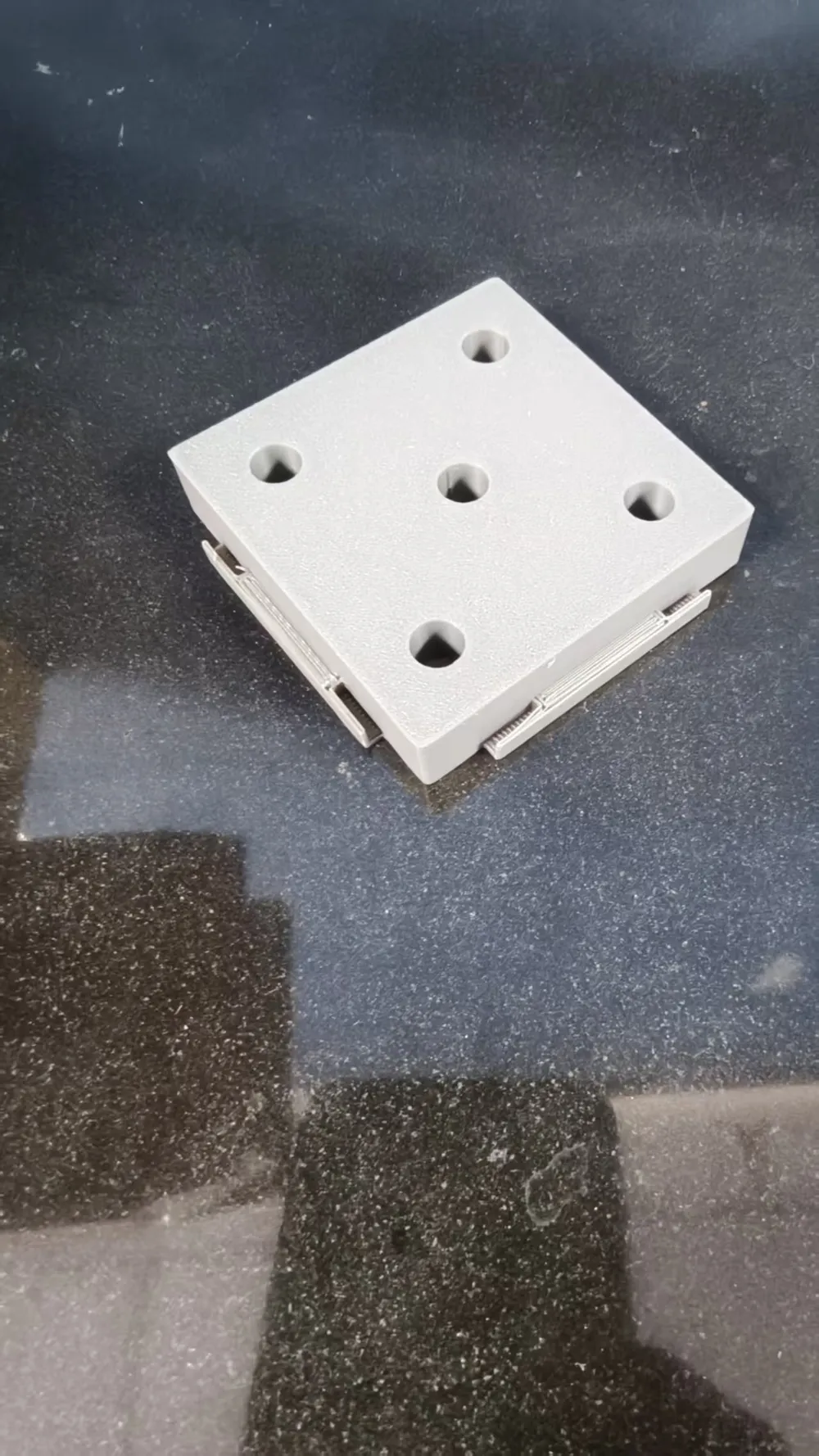 MG Gundam Stand Connector - Free 3D Print Model - MakerWorld