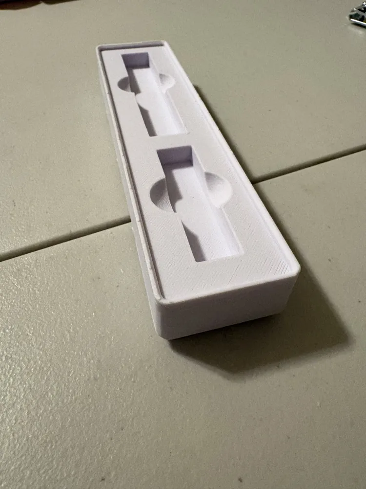 Gridfinity Clipper Holder - Free 3D Print Model - MakerWorld