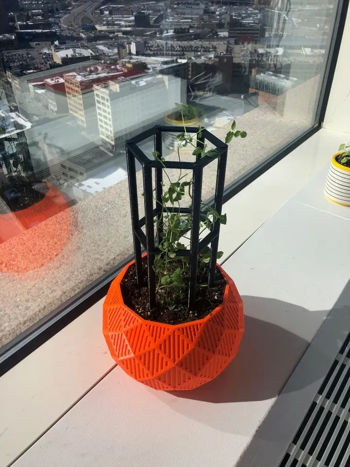 Modular trellis lattice plant support - Free 3D Print Model - MakerWorld