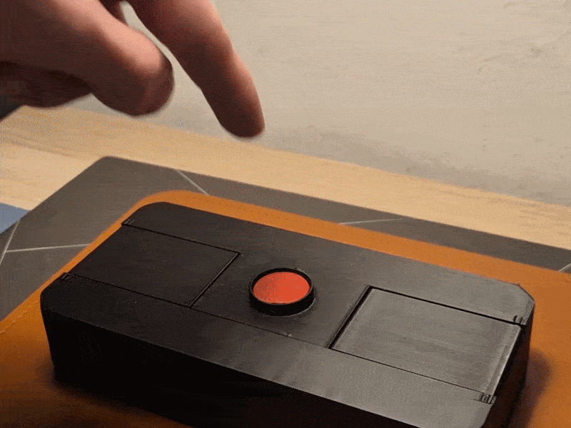 Big Red Button Prank Box - MakerWorld 3D Model | 3Drop