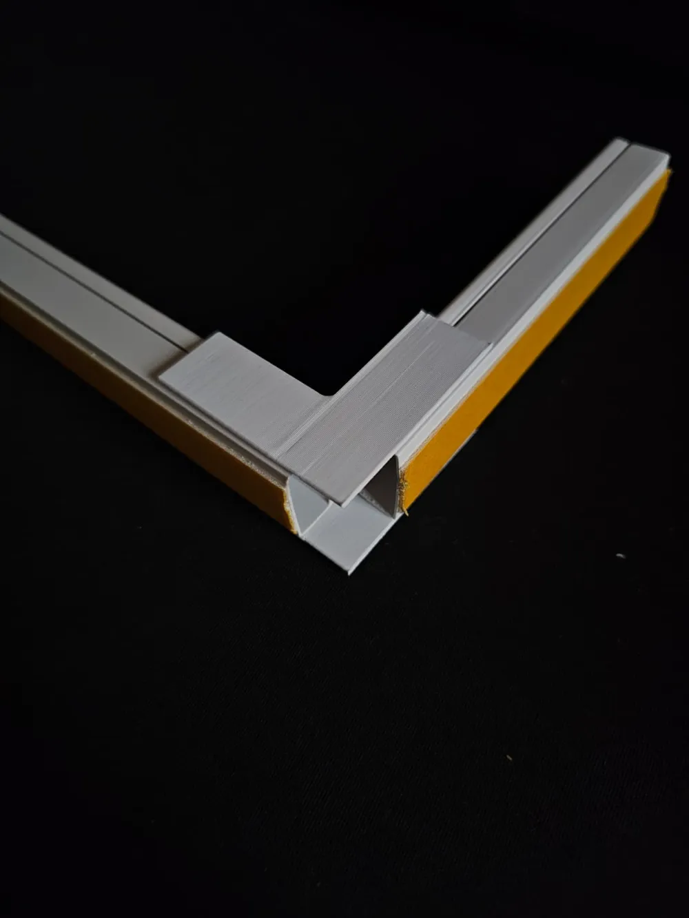 90 In L-Corner Cover for Cable Trunking (25x16mm) - Free 3D Print Model ...