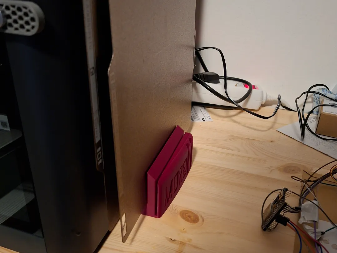 Build plate holder 3 slot/ 2 slot - Free 3D Print Model - MakerWorld