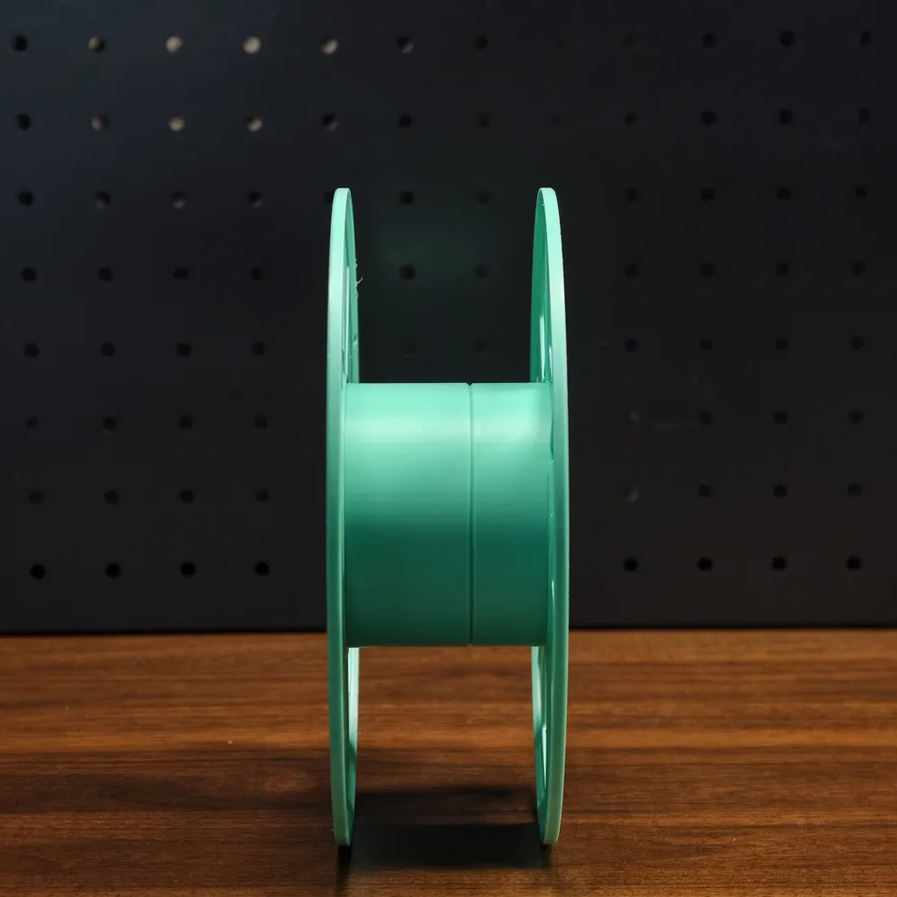 Bambu Lab carrete (réplica oficial) pero con versión de ahorro de ...