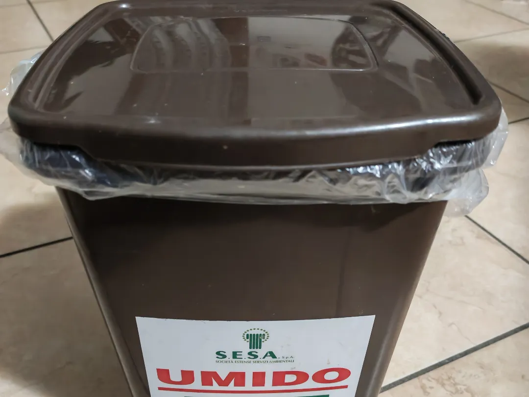 moisture absorber wet bin - Free 3D Print Model - MakerWorld