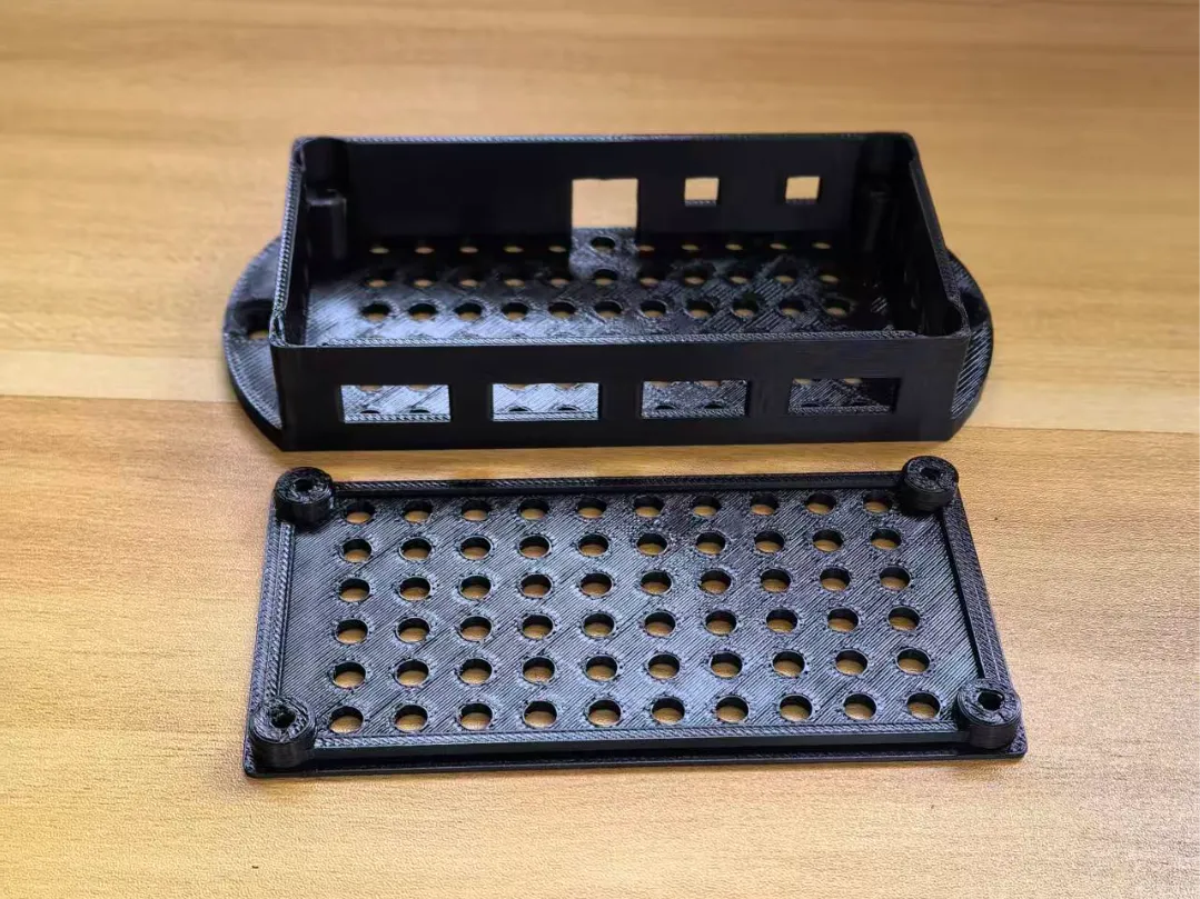 Boîtier de module de charge rapide à quatre voies - Modèle d'Impression ...