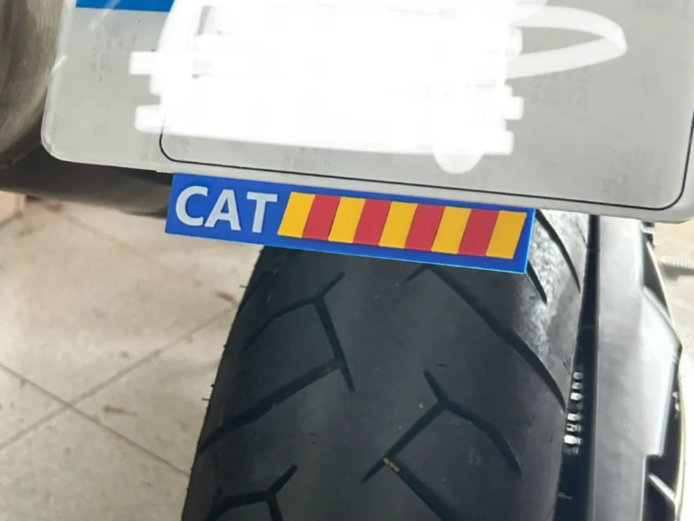 CAT Motorcycle License Plate with Senyera - Free 3D Print Model ...