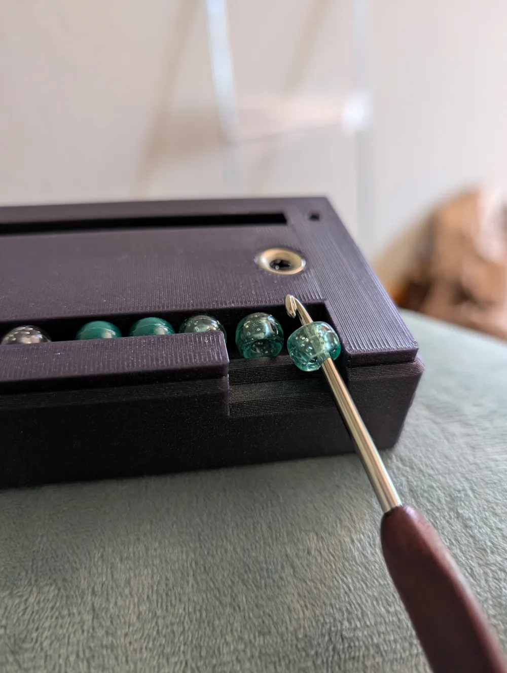Bead Dispenser for Crochet (55x pony beads) - Free 3D Print Model ...