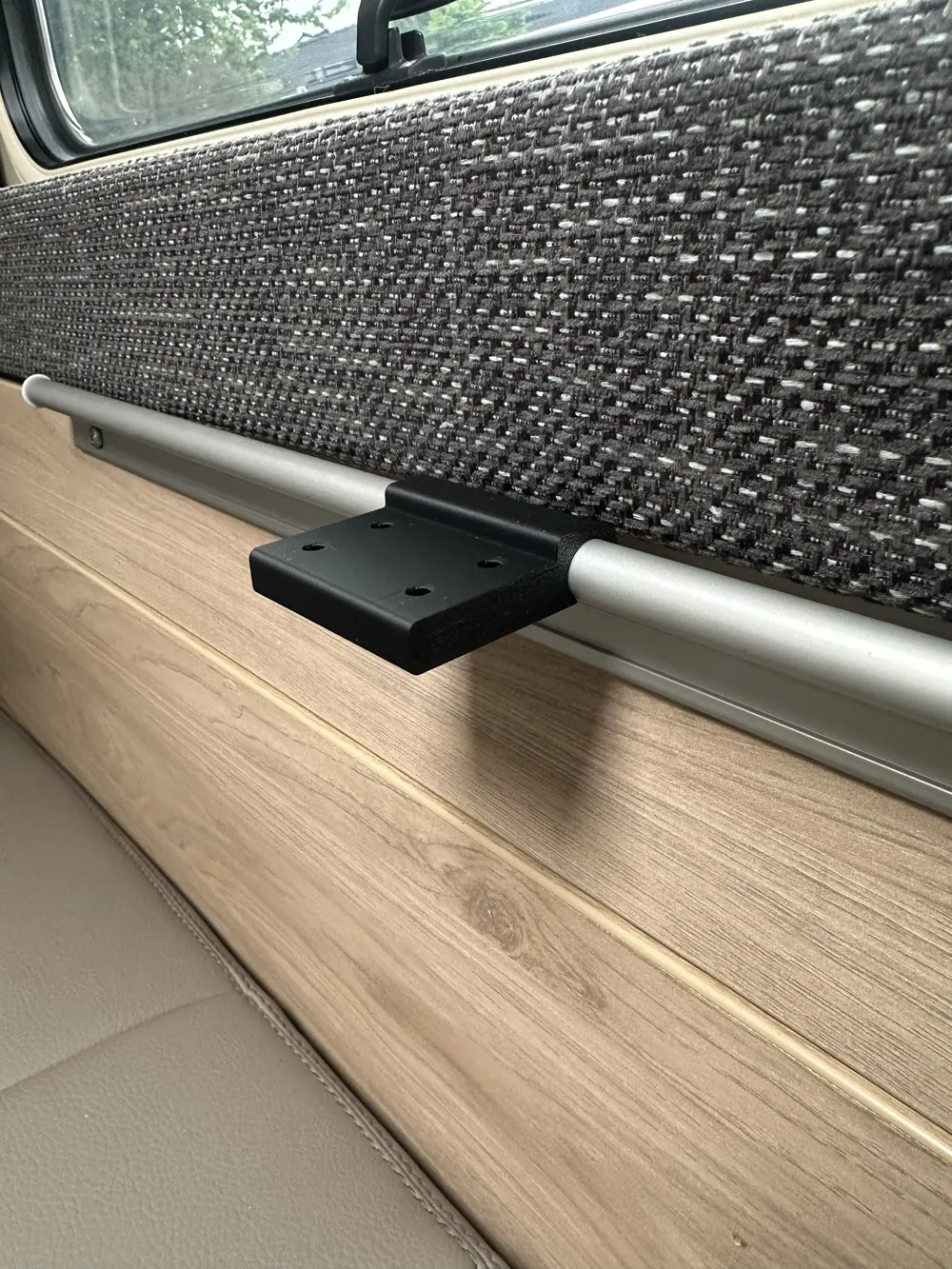 Table clip for the Quick-clip 12mm railing - Free 3D Print Model ...