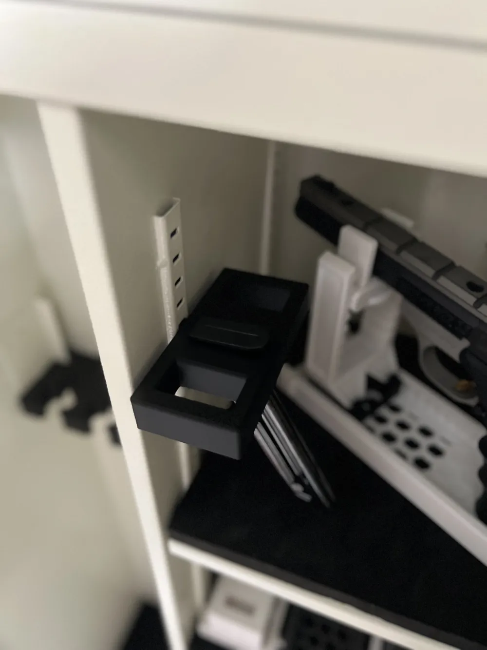 Browning Buckmark Mag holder for safes - Free 3D Print Model - MakerWorld