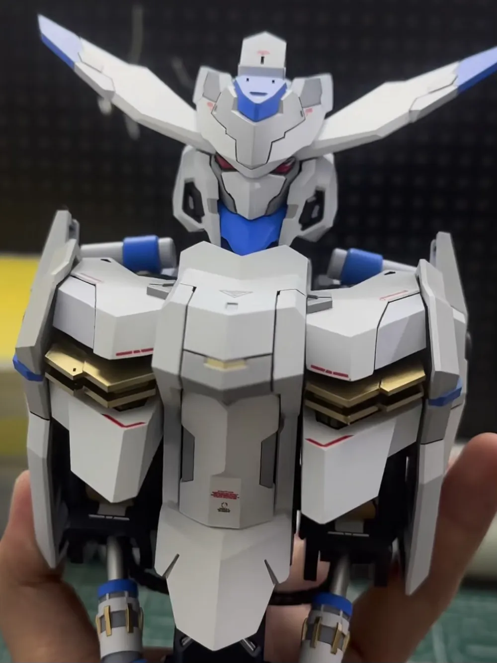 Gundam bust - Free 3D Print Model - MakerWorld