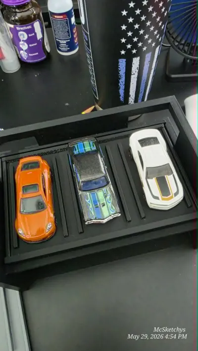 Hot wheels parking Deck for 3 cars. - Free 3D Print Model - MakerWorld