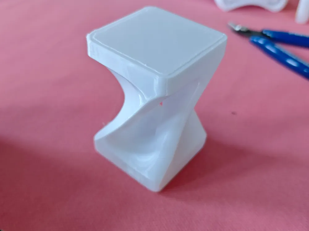 Twisted Cube - Free 3D Print Model - MakerWorld