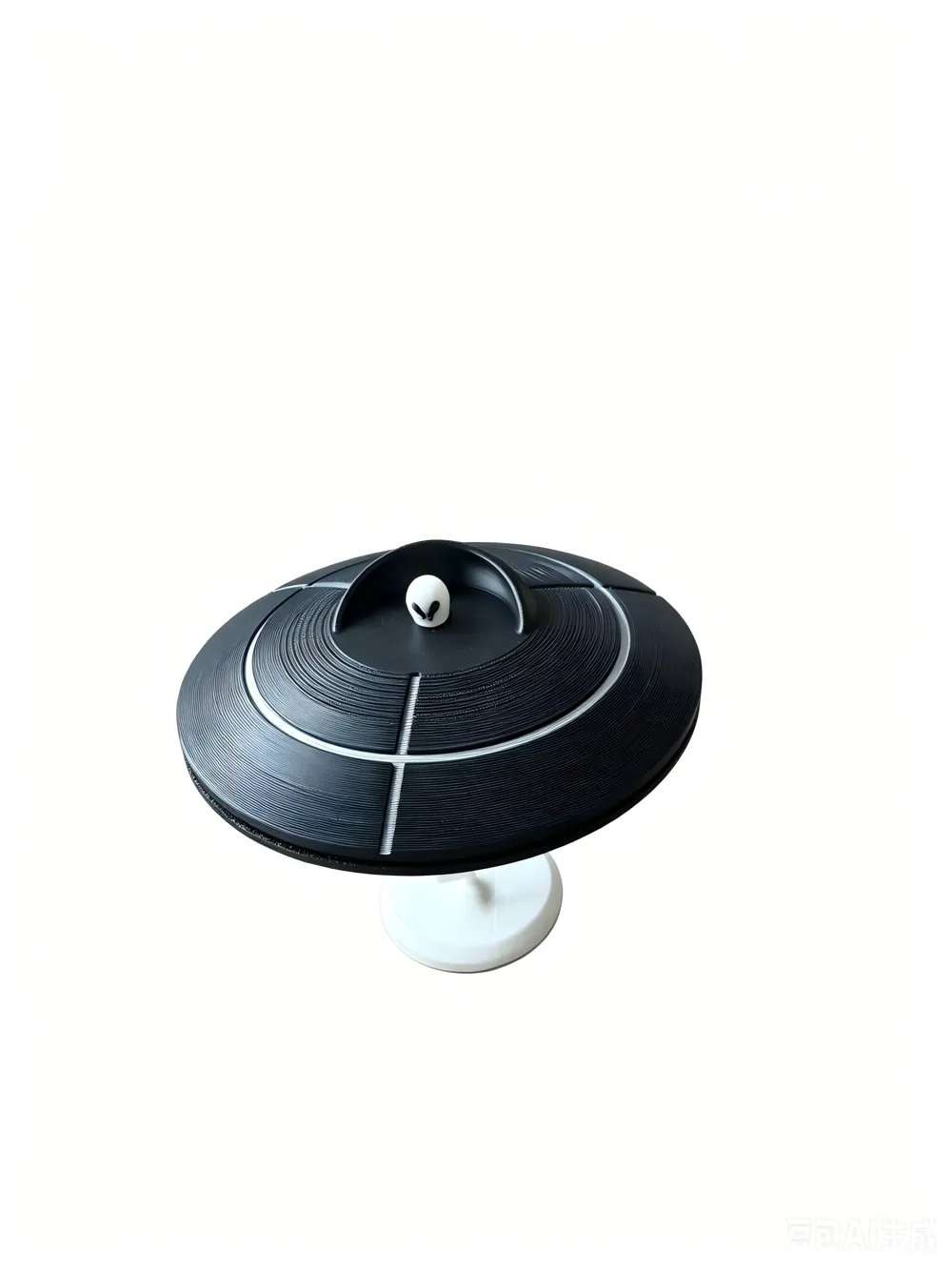 UFO Ornament - Free 3D Print Model - MakerWorld