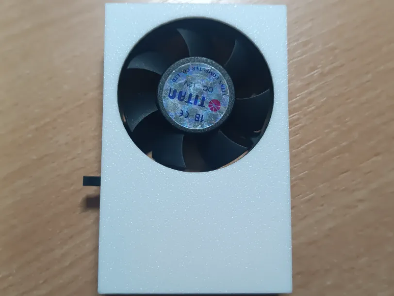 Mini Portable Battery Fan | Compact Desktop Cooler - Free 3D Print ...