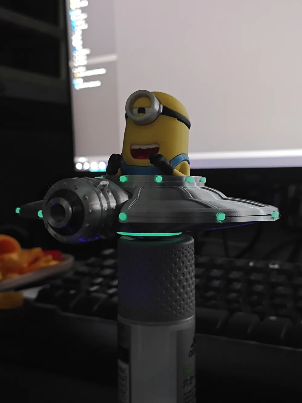 Minion driving UFO (NO-AMS) Minion and big monster - Free 3D Print ...