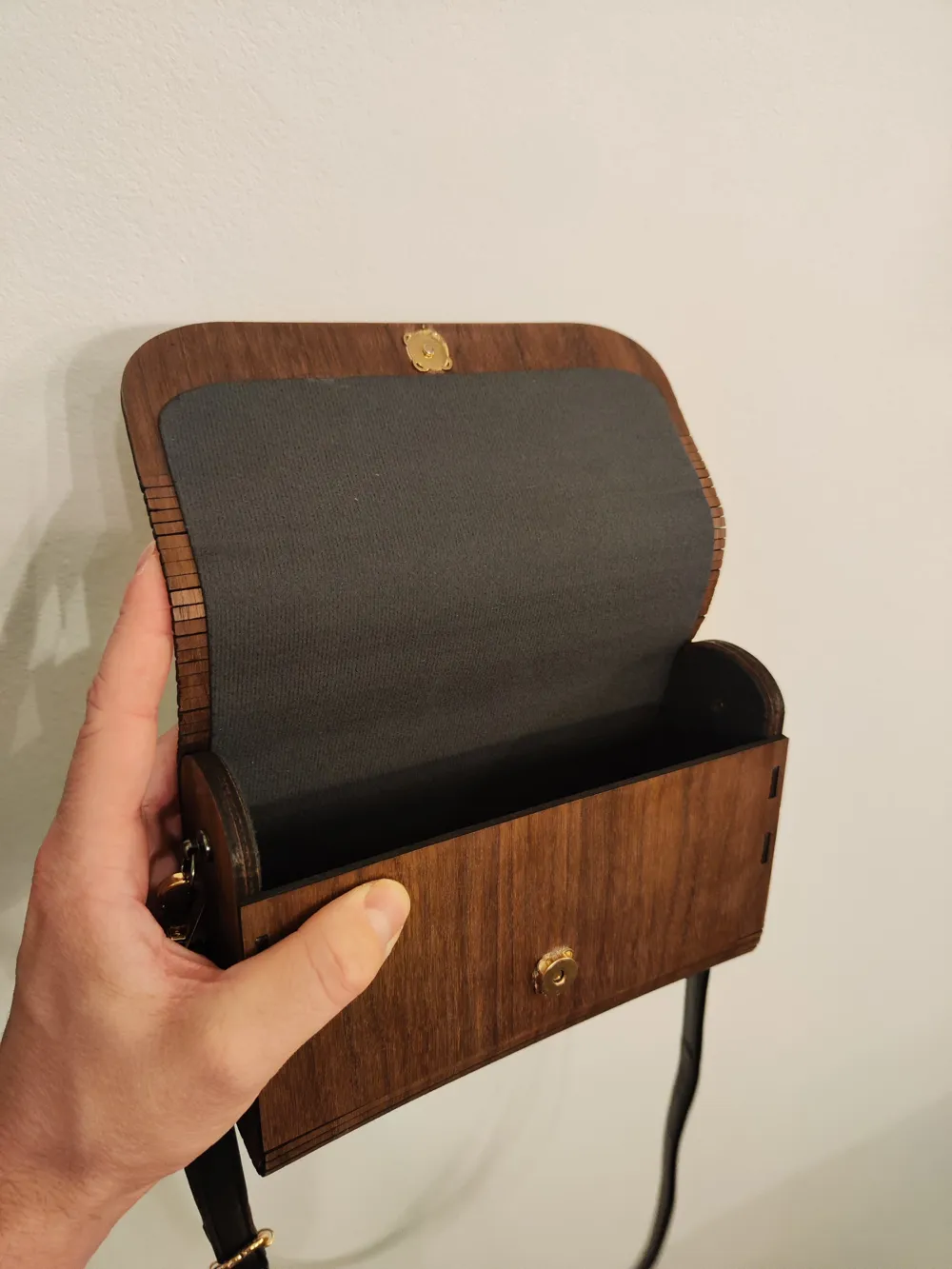 Wooden Clutch Handbag by KM_Designs MakerWorld: Download Free 3D Models