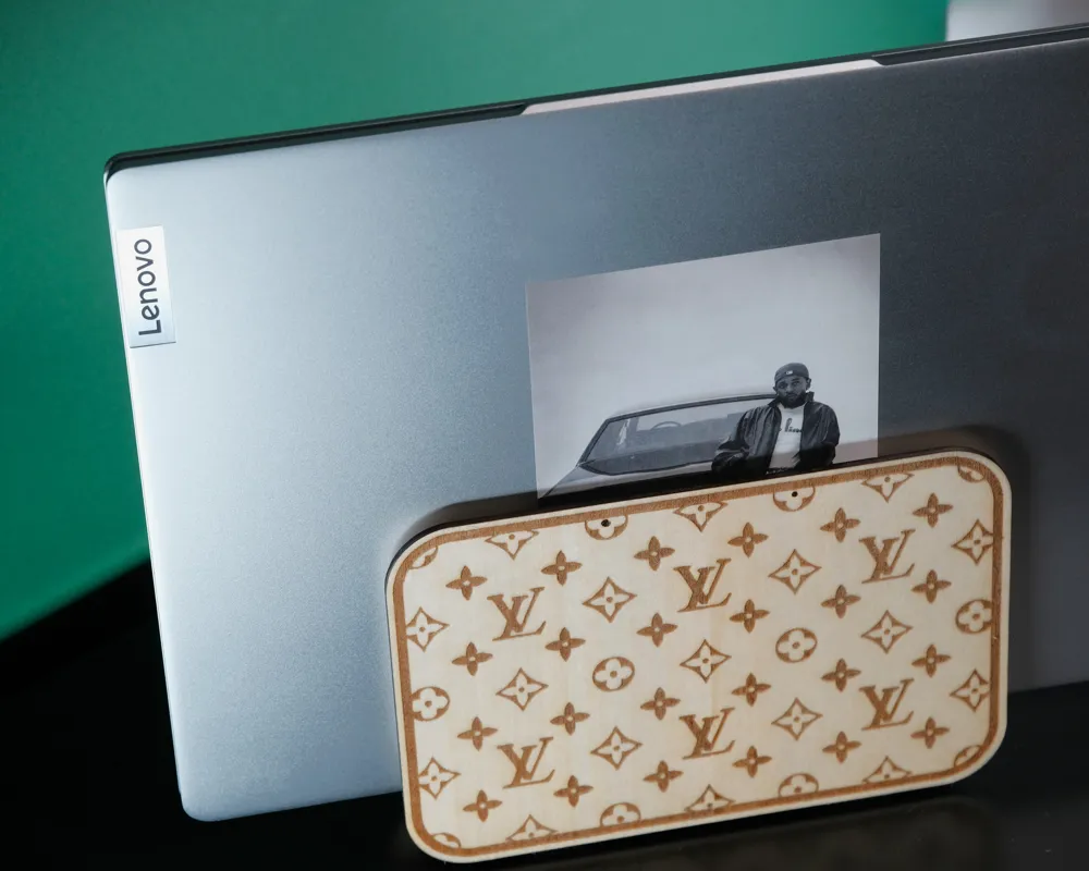 LV Laptop Stand by Sakul MakerWorld: Download Free 3D Models