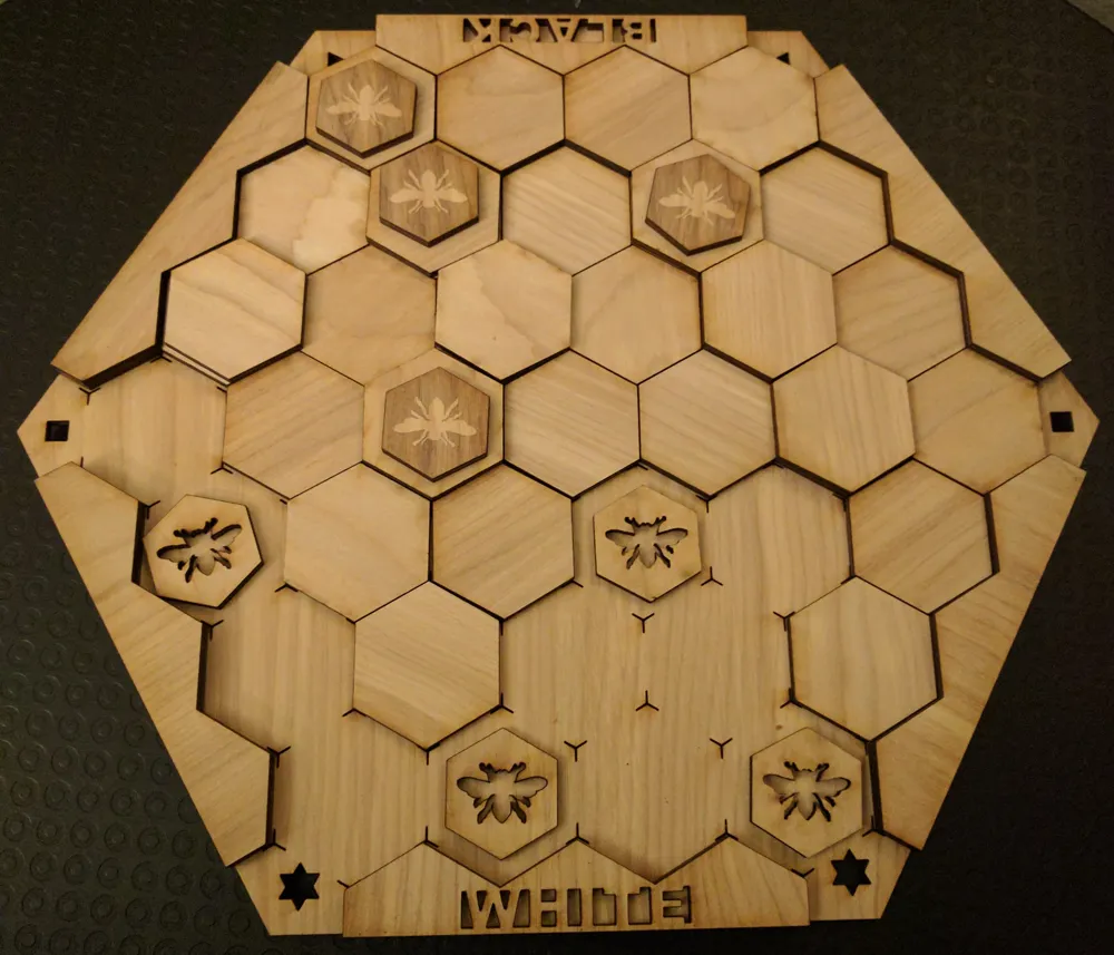 Hexagonal Isopath Game by Geeves MakerWorld: Download Free 3D Models