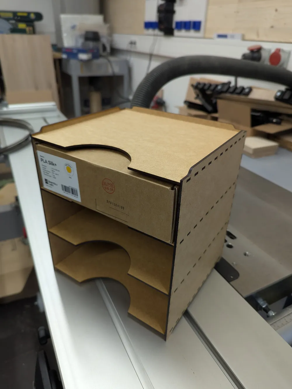 Stackable Filament Shelf / 3mm Wood by Tybalt MakerWorld: Download Free ...