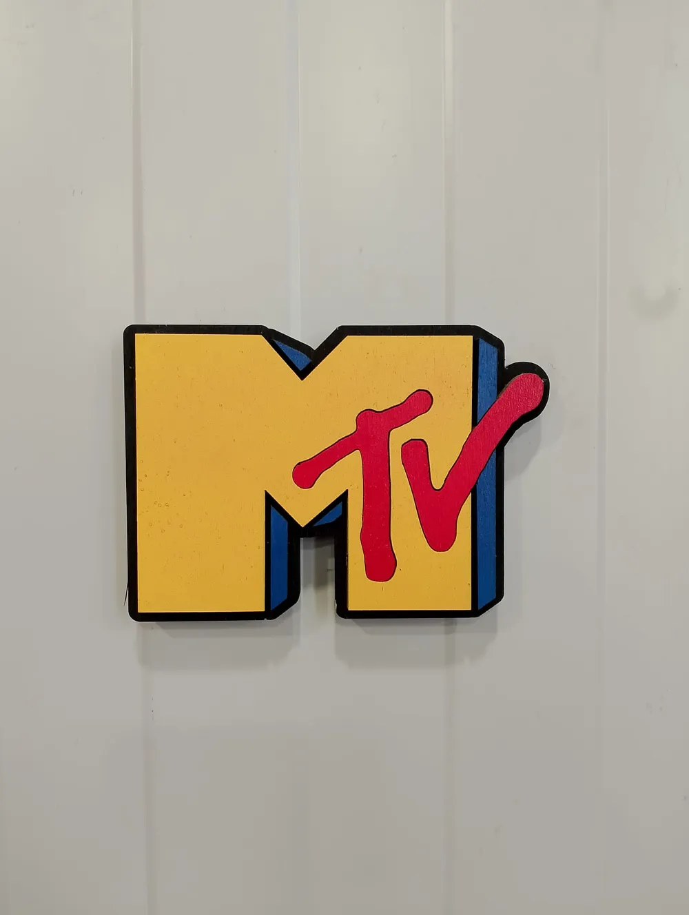 VECTOR MTV by laserificio MakerWorld: Download Free 3D Models