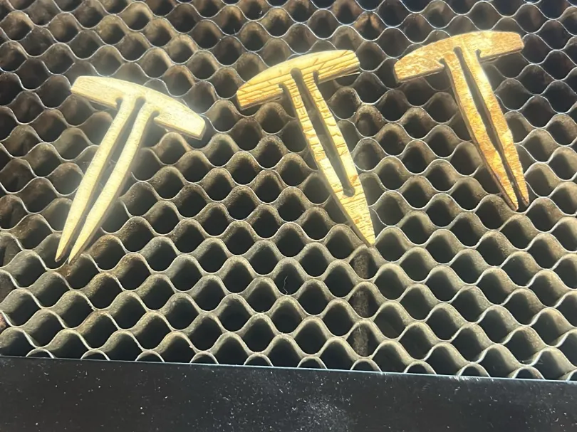 wood clamp for CO2 laser by IR detalles personalizados MakerWorld ...